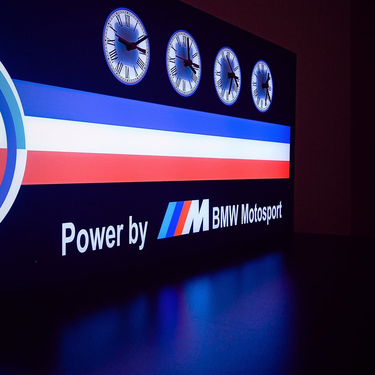 BMW large illuminated sign and clocks – The Sign Experience