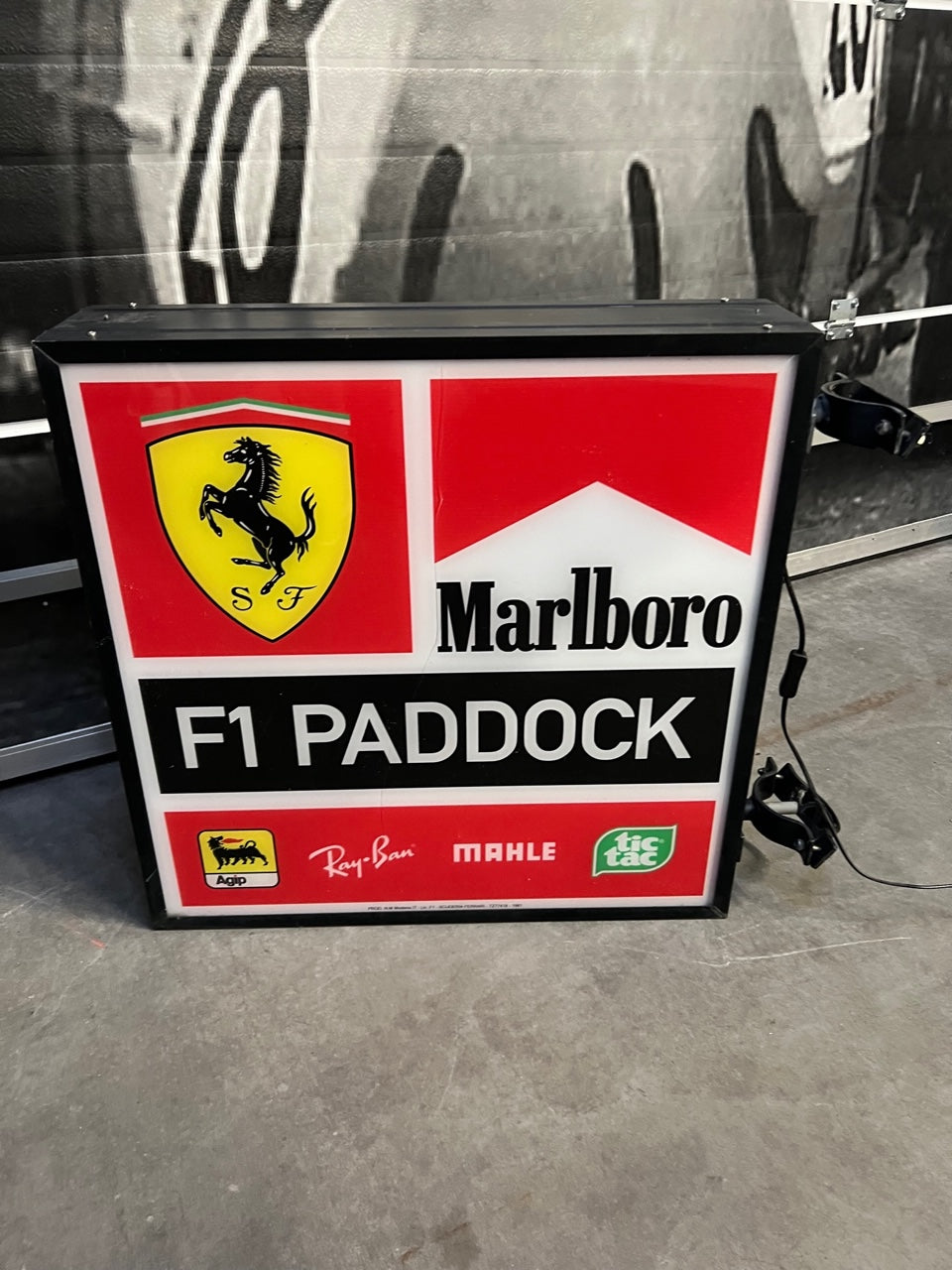 1986 Ferrari Official Paddocks F1 double side illuminated neon sign ...